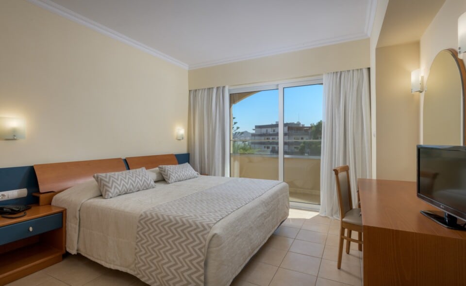 Family Hotel in Rhodes | Sun Beach Resort in Ialyssos Rhodes