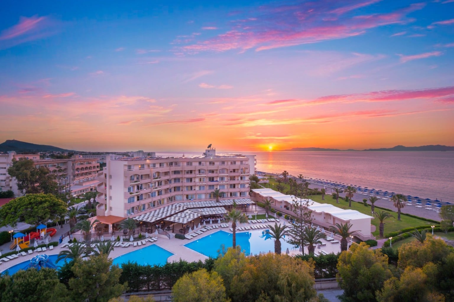 Family Hotel in Rhodes | Sun Beach Resort in Ialyssos Rhodes